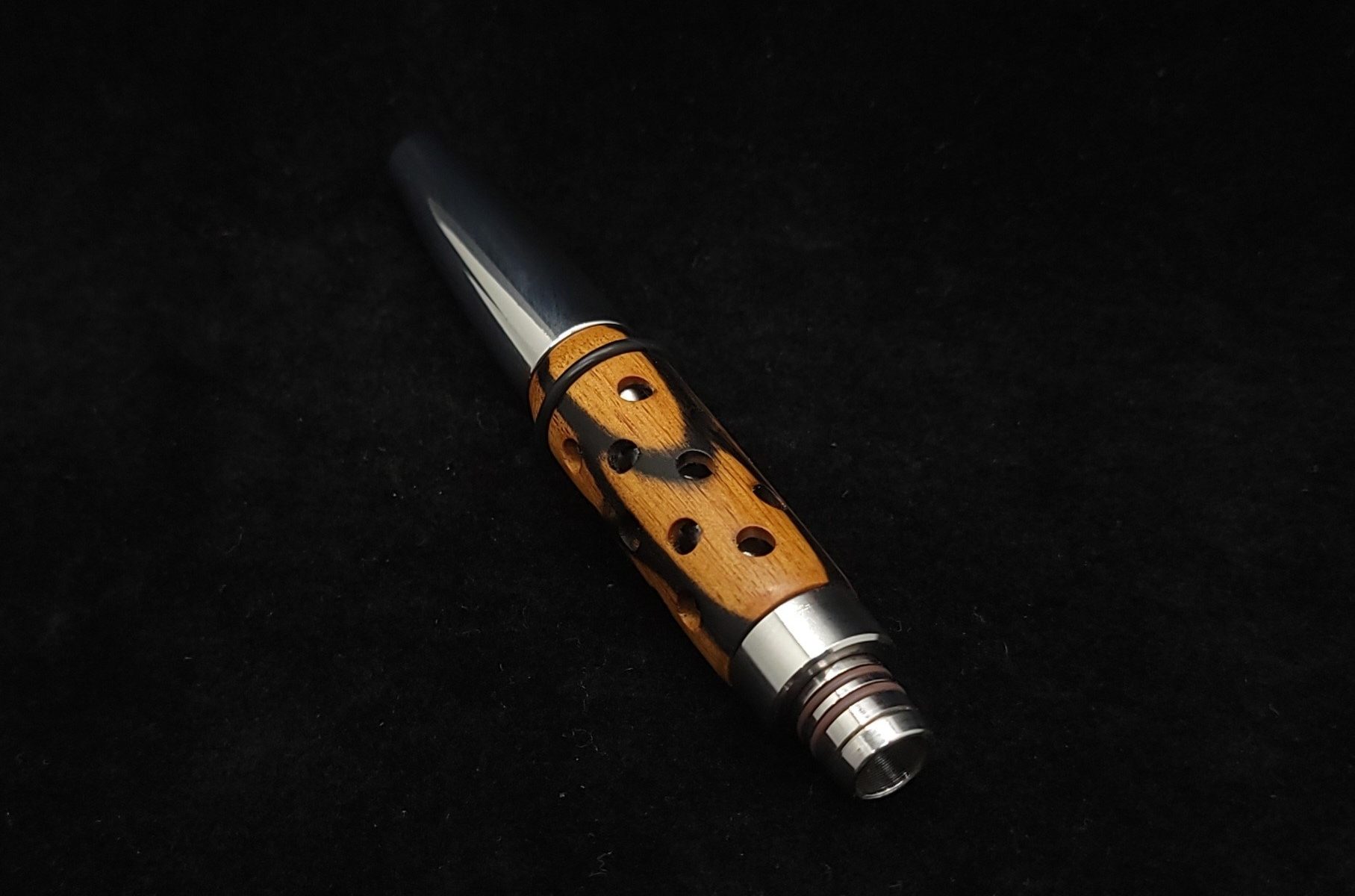 Anvil Vestratto Heat Shield Upgrade-B & W Ebony Wood – Dovetail Woodwork